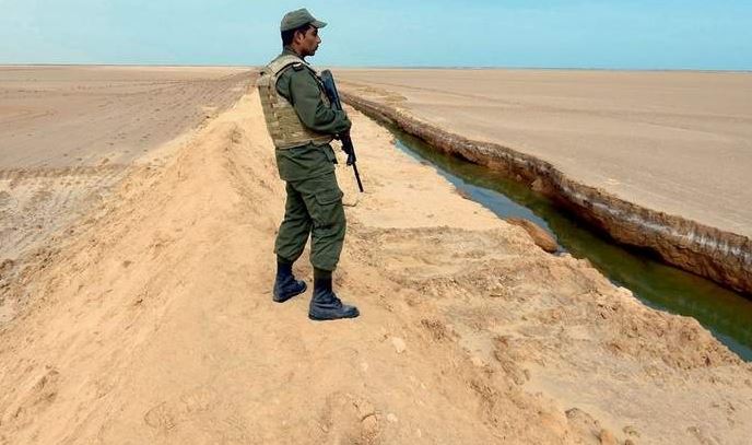 Middle East News: 200km berms, water-filled trenches to keep ISIS at bay