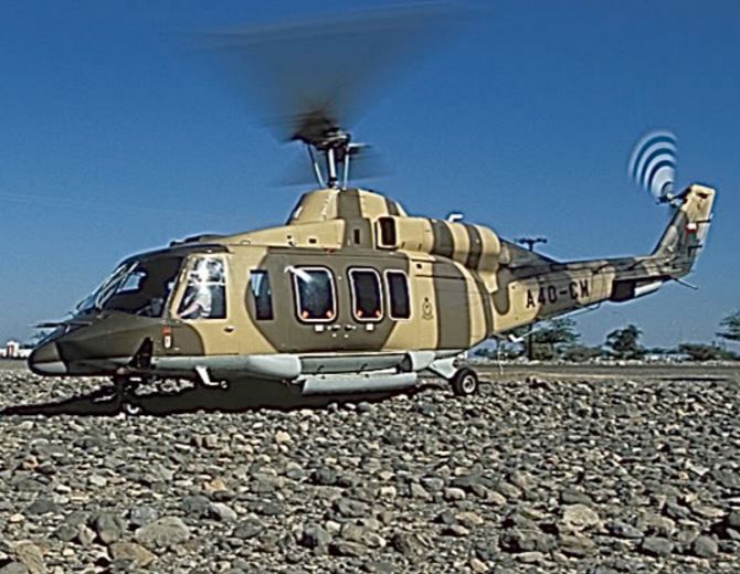 Oman: Royal Oman Police rescue four citizens using helicopter