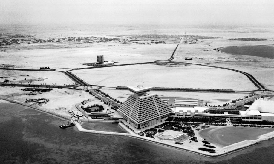 Qatar: PHOTOS: This is how Qatar looked some 50 to 60 years ago without ...
