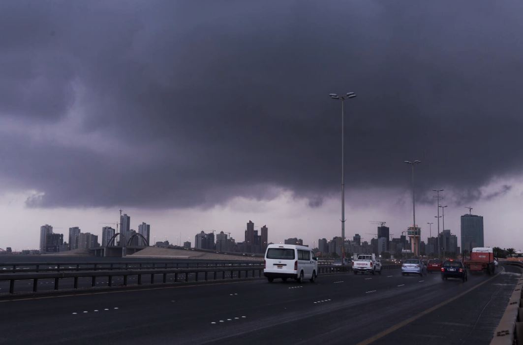 Bahrain News: Bahrain Weather: Motorists urged to drive with caution in ...