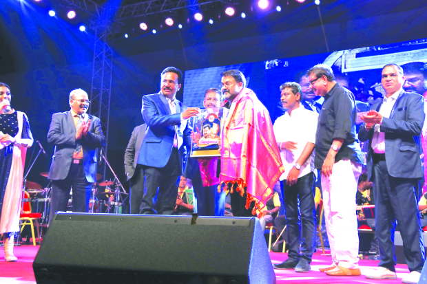 Bahrain News: IN PICTURES: Indian actor Mohanlal honoured