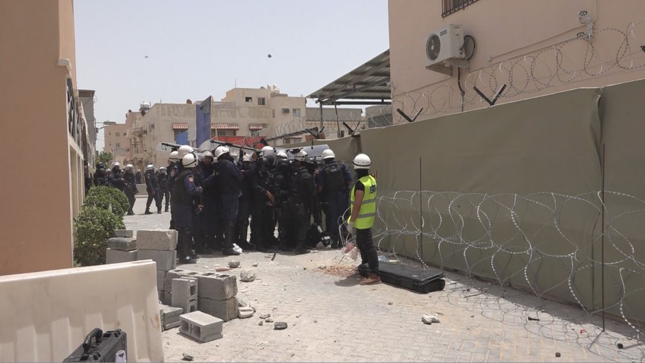 Bahrain News: PHOTOS: 286 suspects apprehended in Duraz security operation
