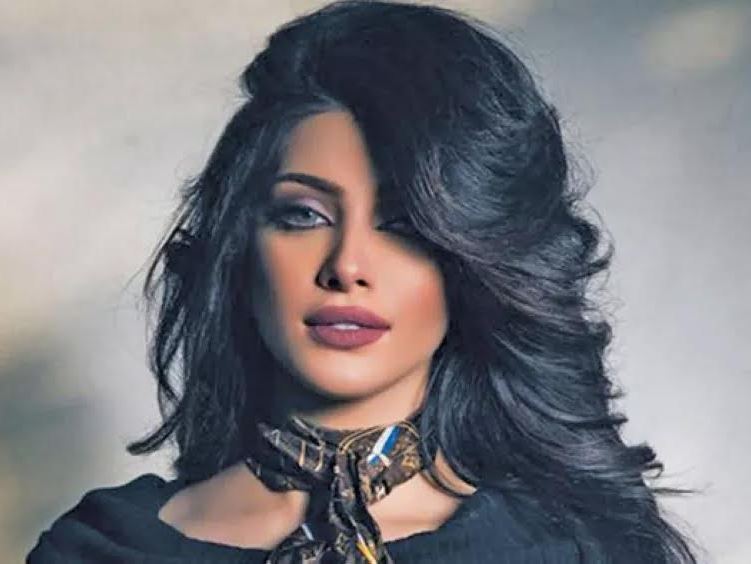 Oman: Omani model fined OMR1000 for filming herself while speeding