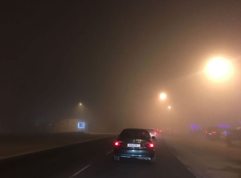 Bahrain News: Motorists urged to drive cautiously as thick fog covers ...