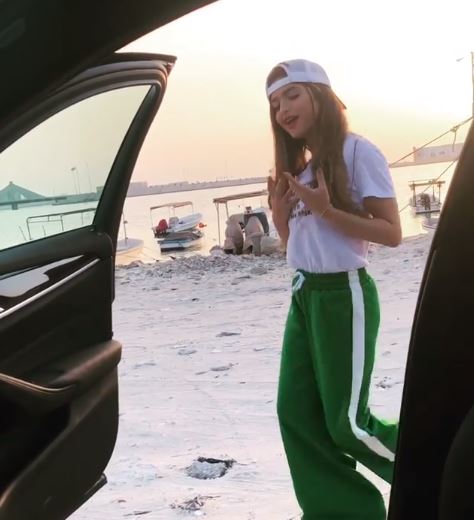 Bahrain News: VIDEO: Bahraini singer Hala Al-Turk performs 'Kiki ... Bahrain News: VIDEO: Bahraini singer Hala Al-Turk performs 'Kiki ...