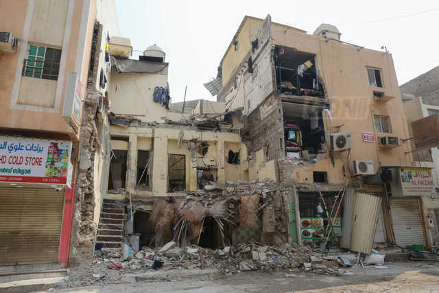 Bahrain News: BLAST TRAGEDY: 200 homeless after building collapse (VIDEO)