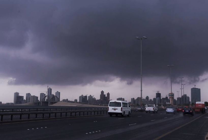 Bahrain News: Weather Today: Unsettled with chance of sporadic rain
