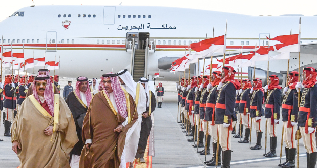 Photo Gallery: King Hamad returns to Bahrain following UAE visit