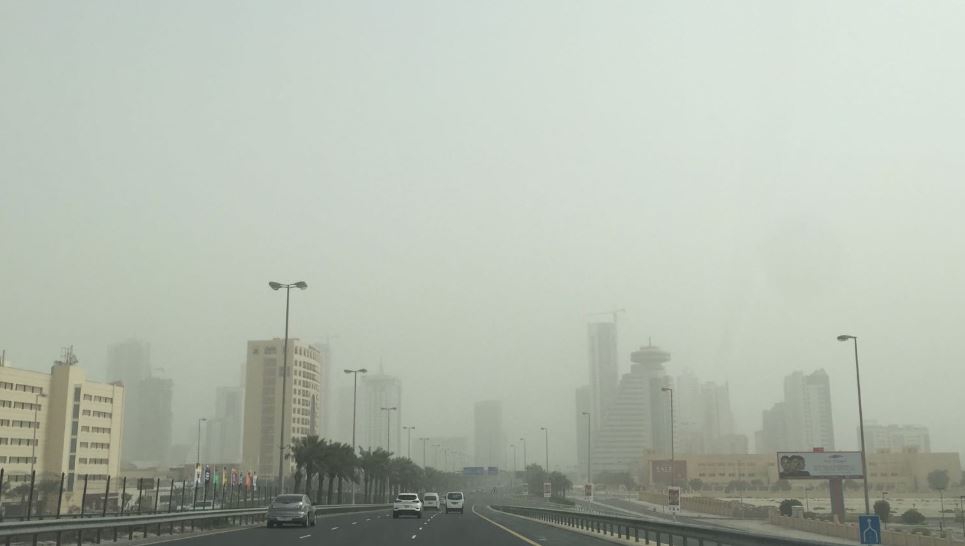 Bahrain News: NEWS WRAP: Cold weather with rising sand in some areas