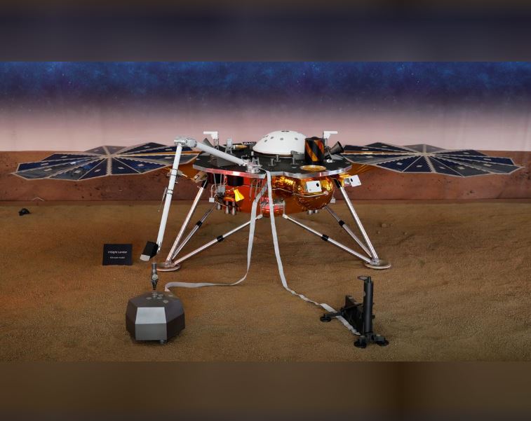 Tech Talk: NASA probe detects likely 'marsquake' - an interplanetary first