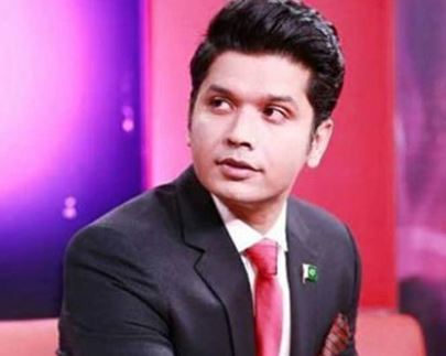 World News: Pakistan news anchor shot dead outside Karachi cafe