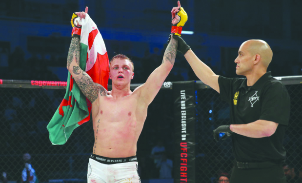 Other Sports: Mason new champ as MMA defies virus