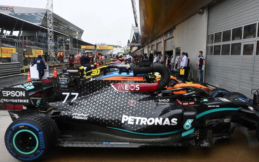F1: F1 signs virtual Paddock Club deal