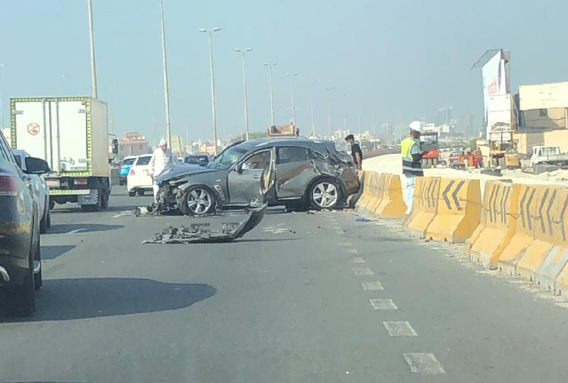 Bahrain News: Car crash on Shaikh Khalifa bin Salman Highway