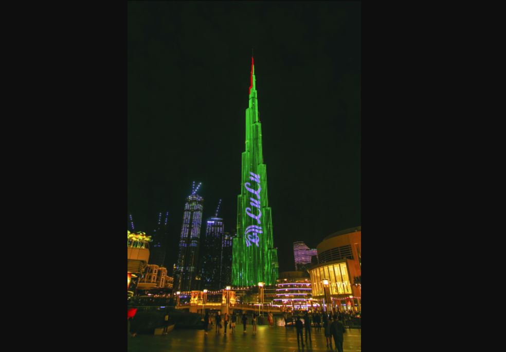 Bahrain News: Burj Khalifa lights up with LuLu colours to celebrate ...