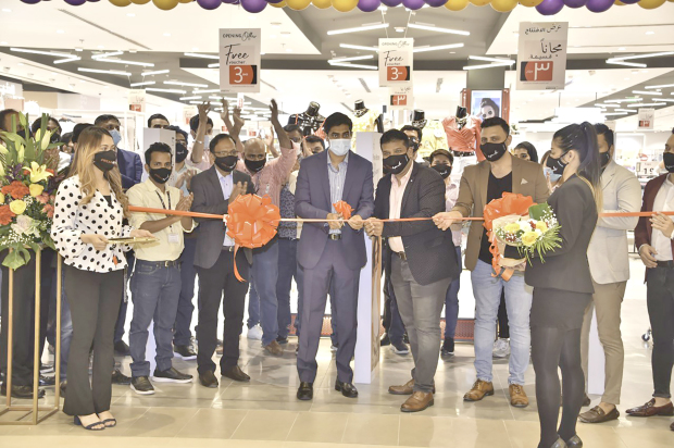 Photo Gallery: Fashion brand Redtag opens new outlet