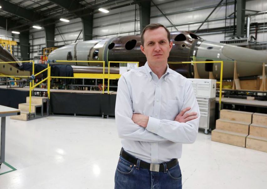 Tech Talk: Former Virgin Galactic CEO to fly to space
