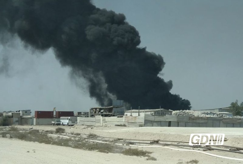 Bahrain News: PHOTOS: Fire breaks out at scrapyard in Sakhir