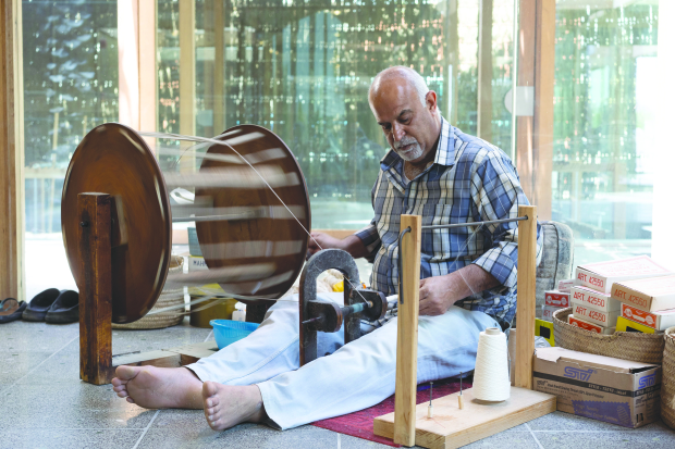 Bahrain News: Weaving away with traditional skills