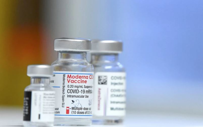 Health: EMA panel backs three month interval for Moderna booster