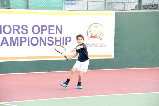 Other Sports: Omar claims tough victory over Aaran
