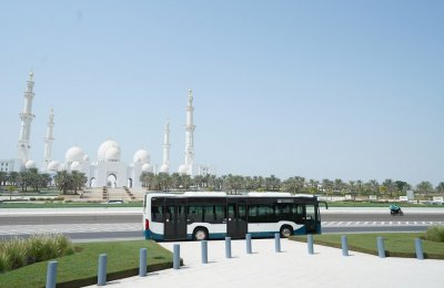 UAE Business: ITC offers services to visitors of Sheikh Zayed Mosque