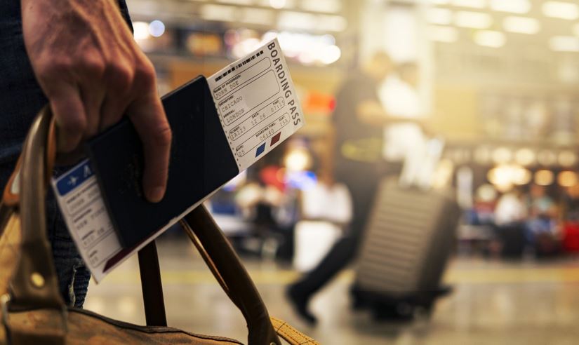 Kuwait: Kuwaiti arrested for loaning passport to stateless Bidoon