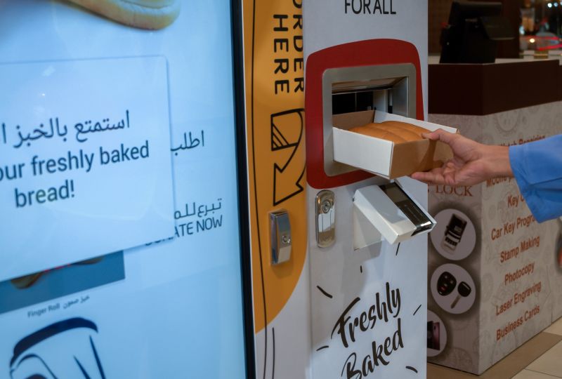 UAE: VIDEO: UAE introduces free bread vending machines for ...