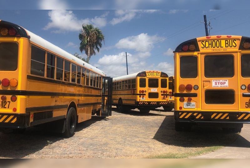 Oman: Two school buses collide in Oman, students escape with minor injuries