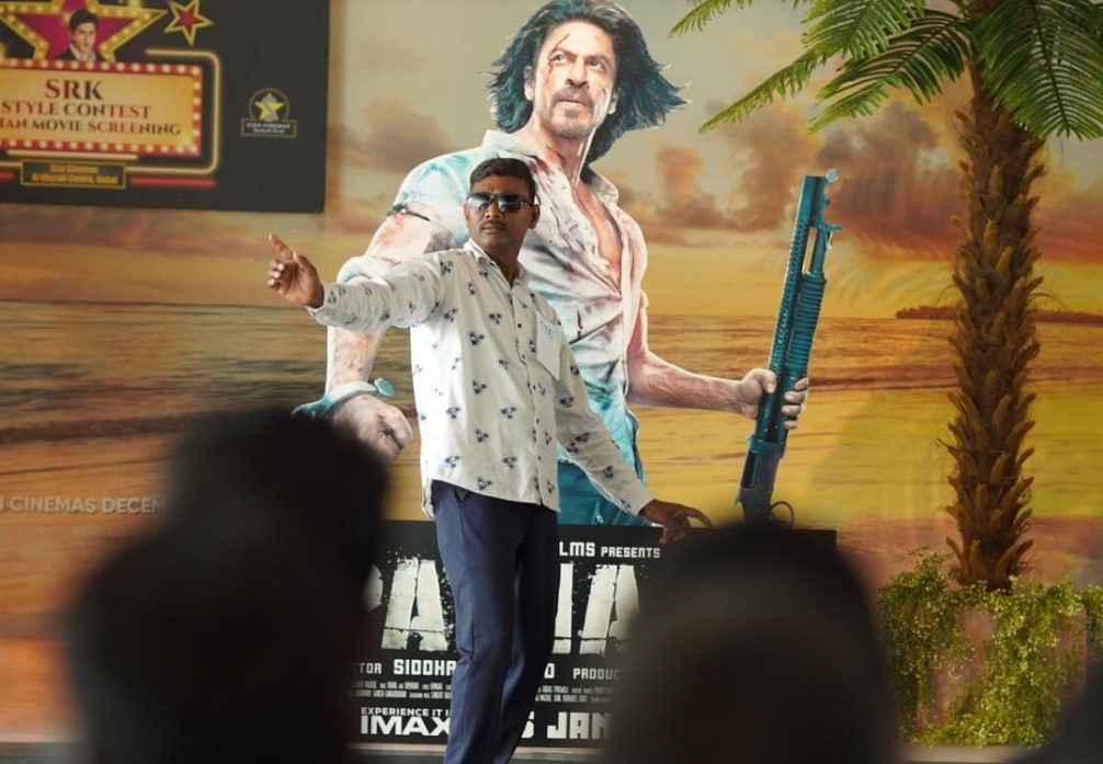 UAE: UAE company holds SRK contest, special 'Pathaan' screening for its ...