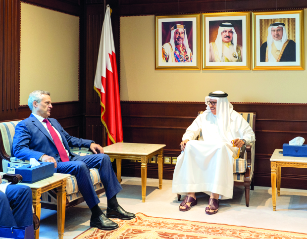 Bahrain News: Foreign Minister receives Russian Ambassador