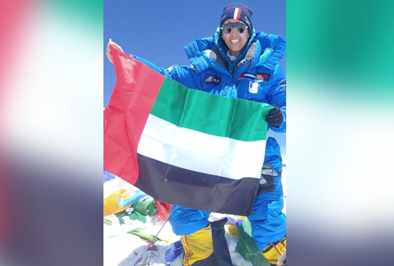 UAE: Emirati mother-of-two becomes first GCC woman to climb twin peaks ...