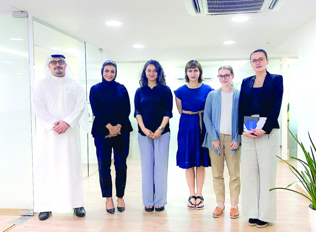 Photo Gallery: Stable work environment highlighted