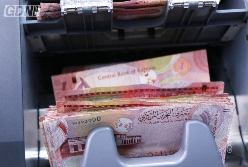 Bahrain News: Man in the dock for using fake currency