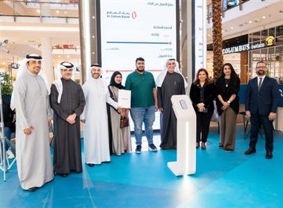 Celebs: 7 interesting facts about real-life bosses