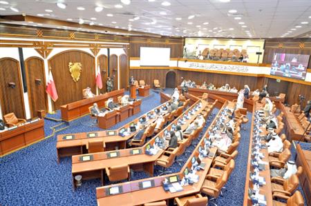 Celebs: 7 interesting facts about real-life bosses