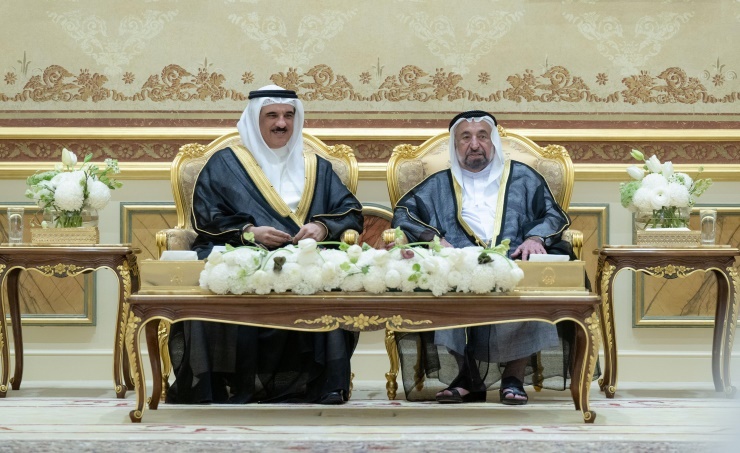 Bahrain News: Sharjah Ruler receives Ambassador to UAE