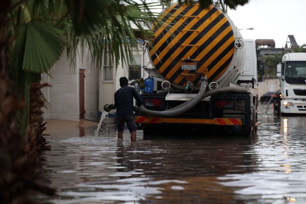 Bahrain News: Rain drenches Bahrain