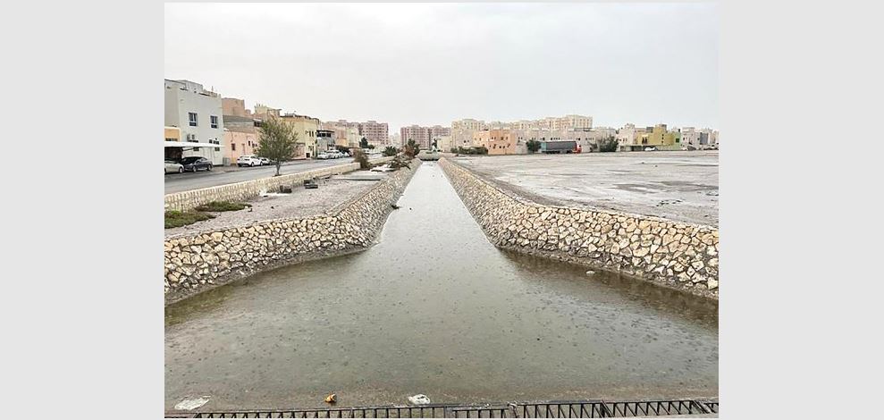 Bahrain News: Call to reclaim Bahrain's only natural lake to build ...