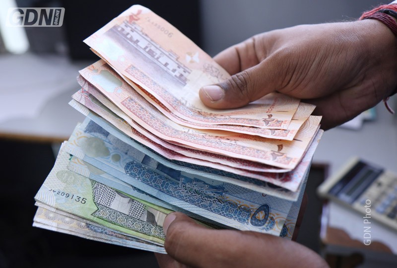 Bahrain News: Cash stolen