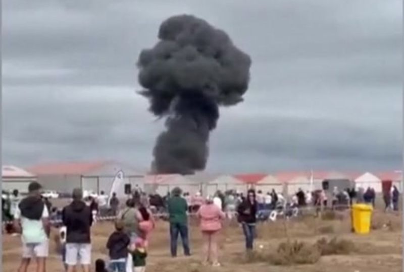 World News: VIDEO: Video shows deadly plane explosion at South Africa ...