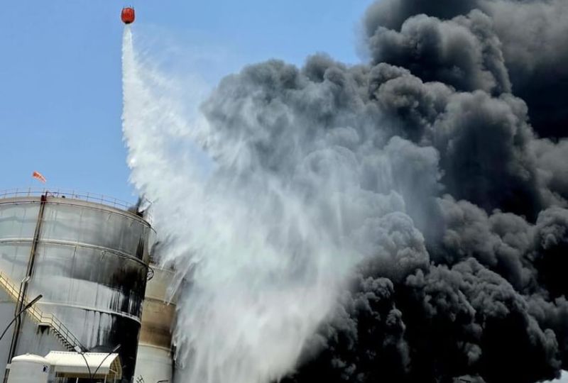 Investigation Launched to Find Root of Al Hamriyah Port Fire