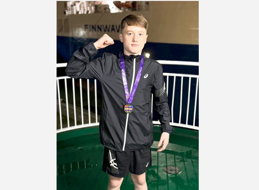 Other Sports: Youth boxer wins gold in Ireland