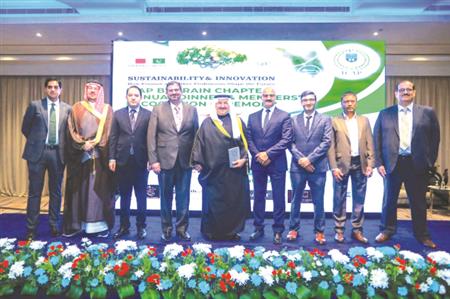 Bahrain News: Man falls to death